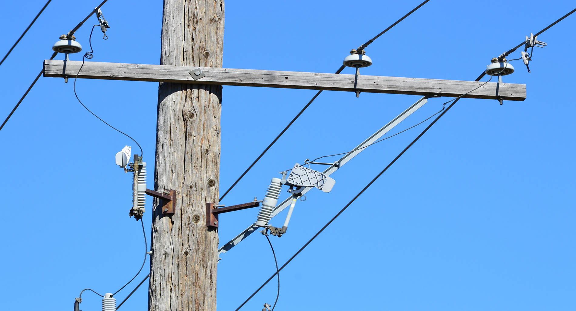 Customer Satisfaction With Utilities Is Growing - Electrical Contractor ...