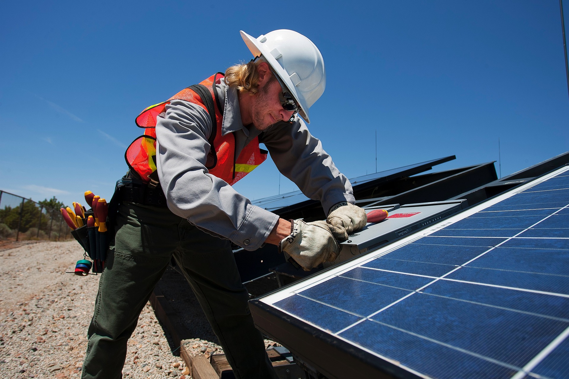 Solar Jobs Rising - Electrical Contractor Magazine
