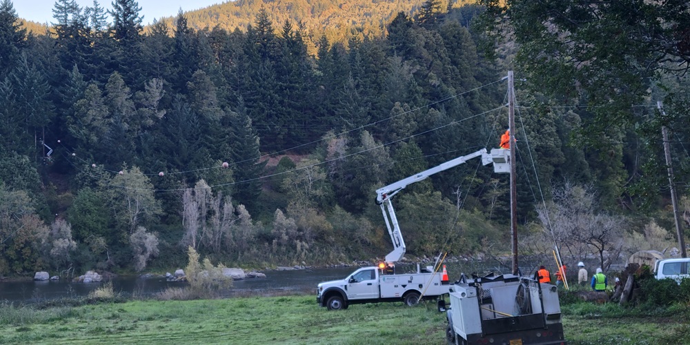 Key Line Construction Brings Broadband to Oregon Coastal Region ...