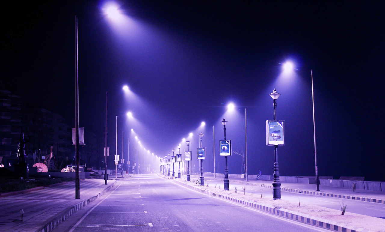 New Study Examines Why Some Streetlights Turn Purple - Electrical ...