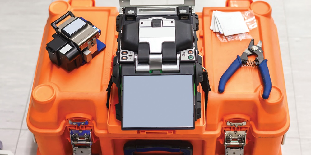 Testing 1, 2, 3: Fiber Optic Splices - Electrical Contractor Magazine