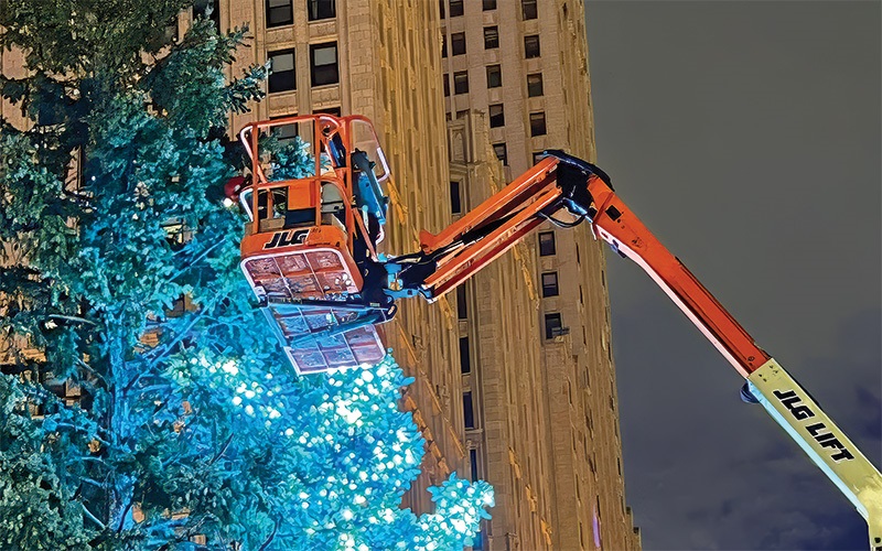 'Tis the Season: McWilliams Electric put the twinkle in the holidays by planning and executing a ...